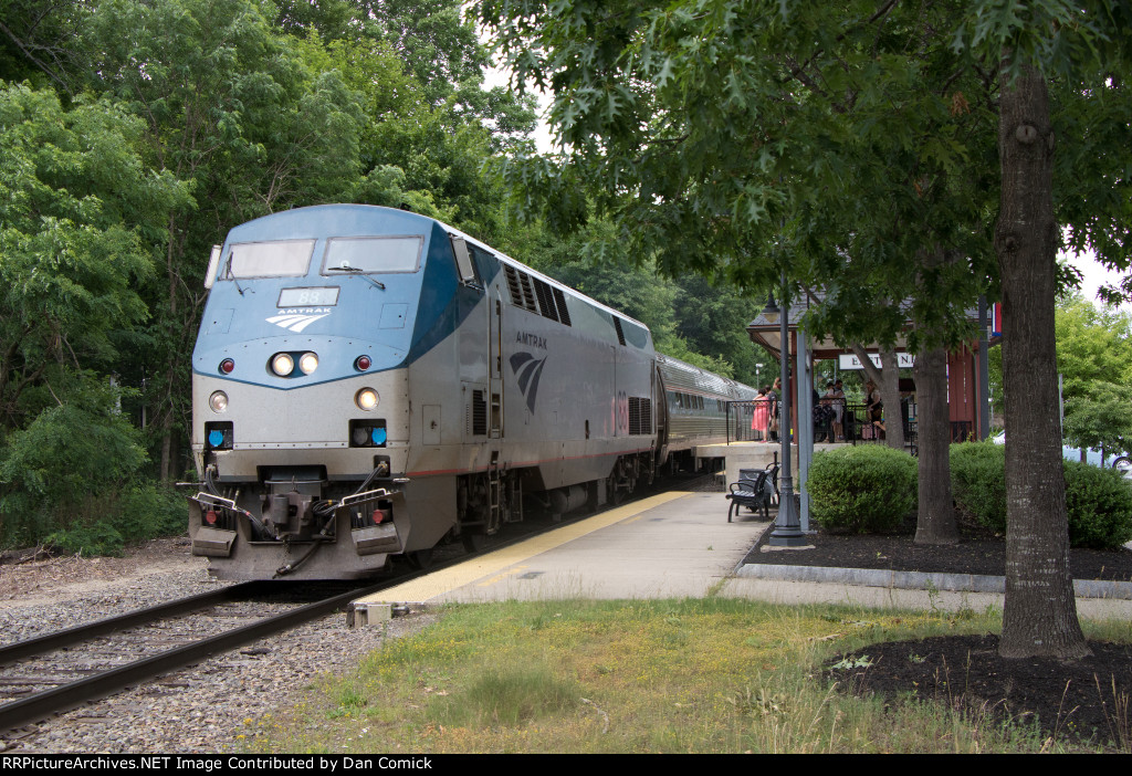 AMTK 88 Leads 696 into Exeter